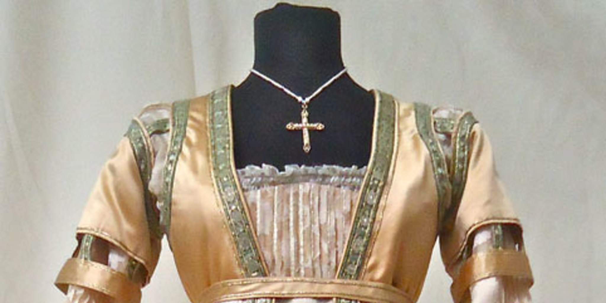 Romeo And Juliet Juliet Costume Wilt Thou Be Gone? It Is Not Yet New